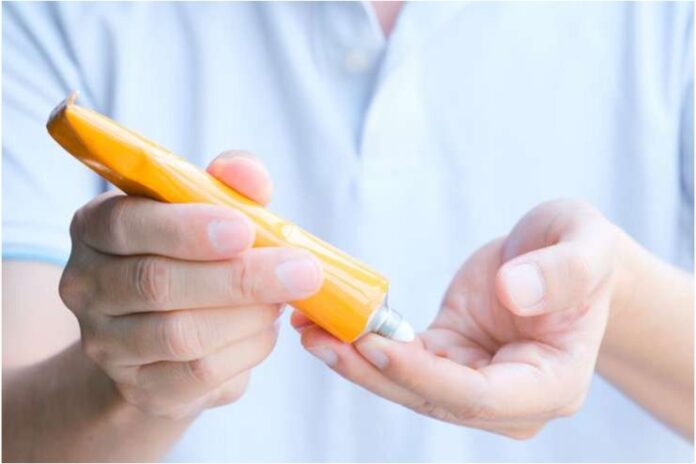 Heat Rash: Causes, Symptoms, Treatment and Prevention