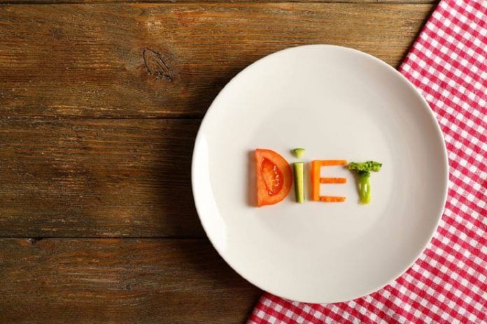 20 Effective Ways To Stick To A Healthy Diet For Weight Loss