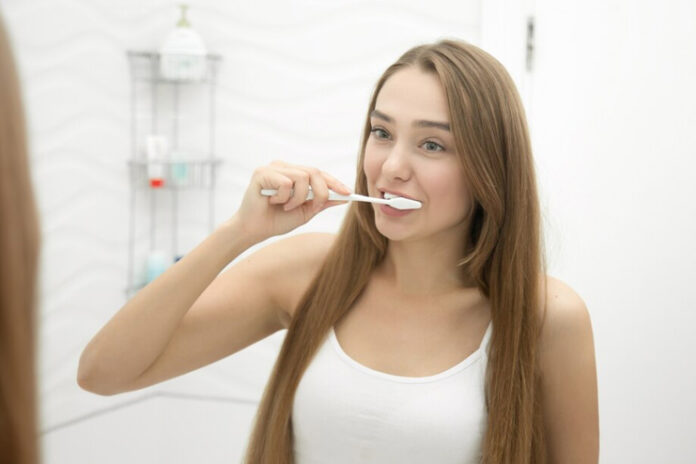 Naturally Fresh: The Top 7 Fluoride-Free Toothpastes for a Healthy Smile