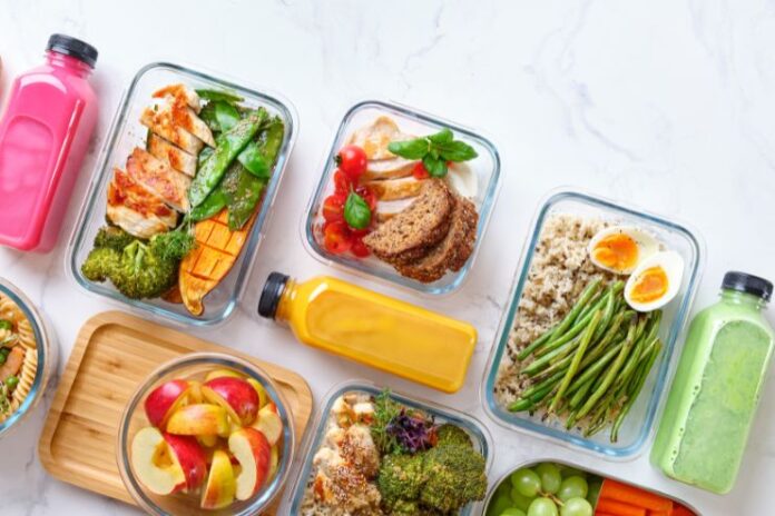 How Food Combining Affects Digestion (Does It Really Work?)