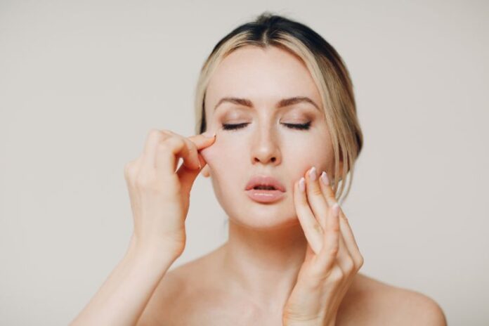 How to Fix an Asymmetrical Face: Causes, Treatments, and At-Home Tips ...