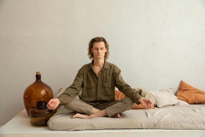 Lotus Pose Unveiled: 8 Surprising Benefits and Step-by-Step Guide to ...